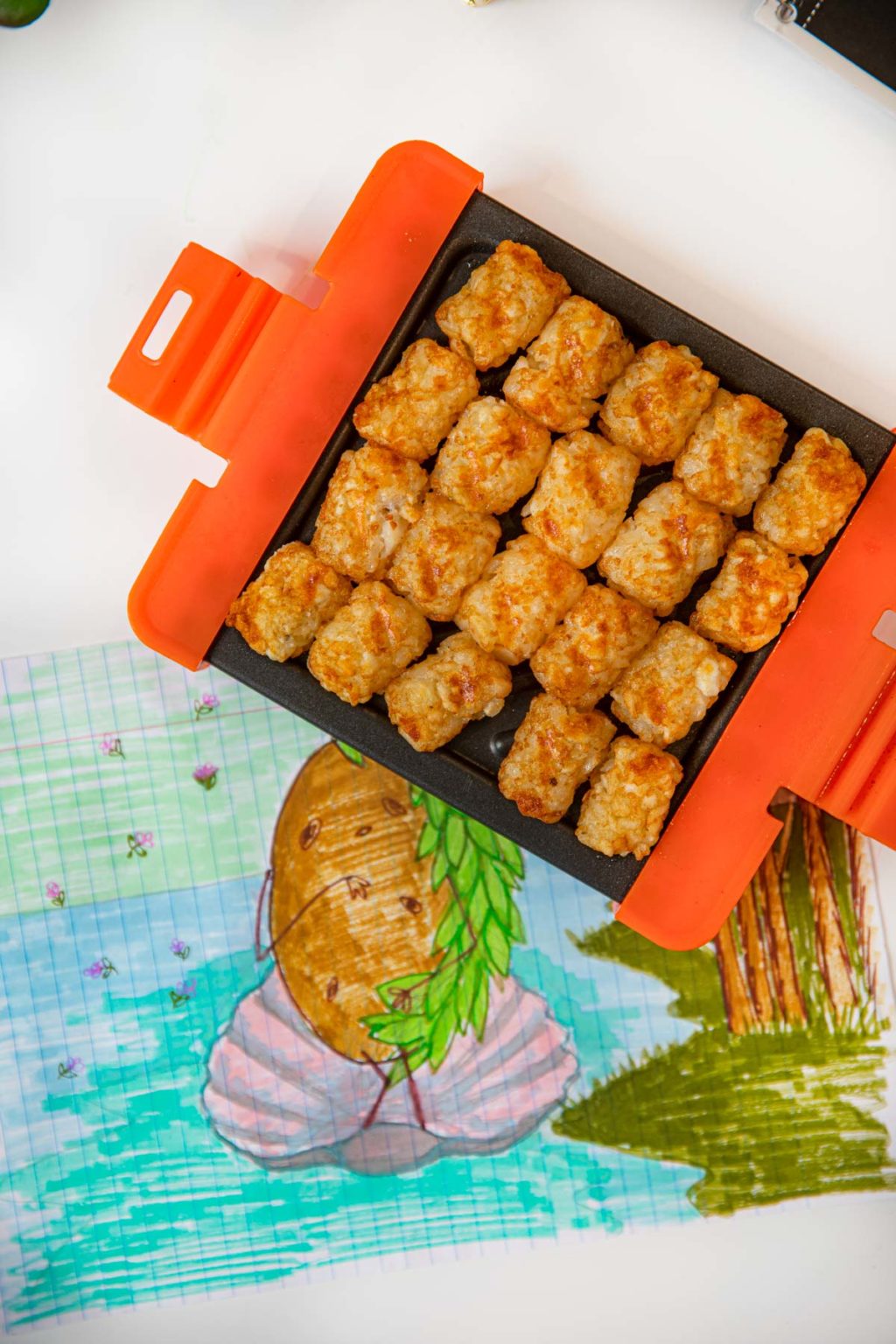 Crispy Microwave Tater Tots: 5-Min Dorm Snack Hack
