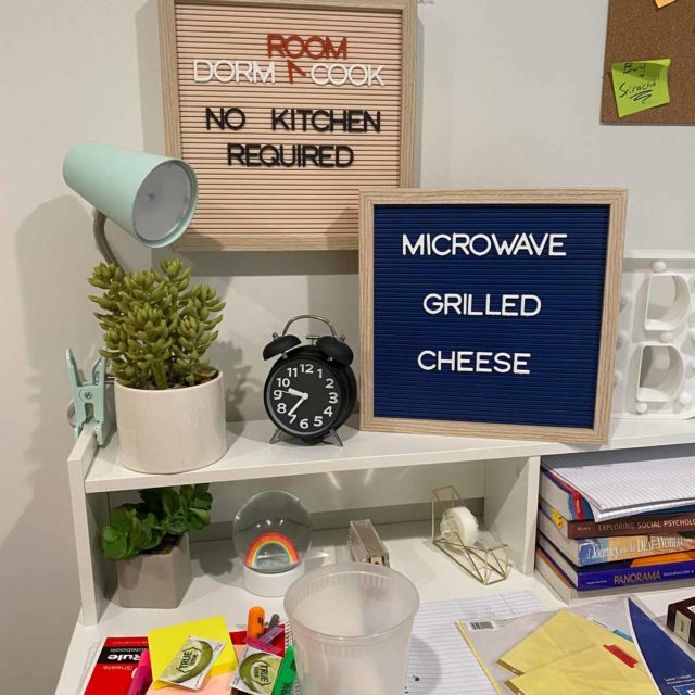 Dorm Room Cook - Microwave Dinners, Desserts Appetizers and Snacks!