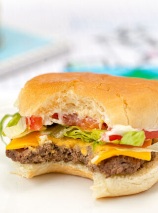 Microwave Oreo Chocolate Cake - Dorm Room Cook