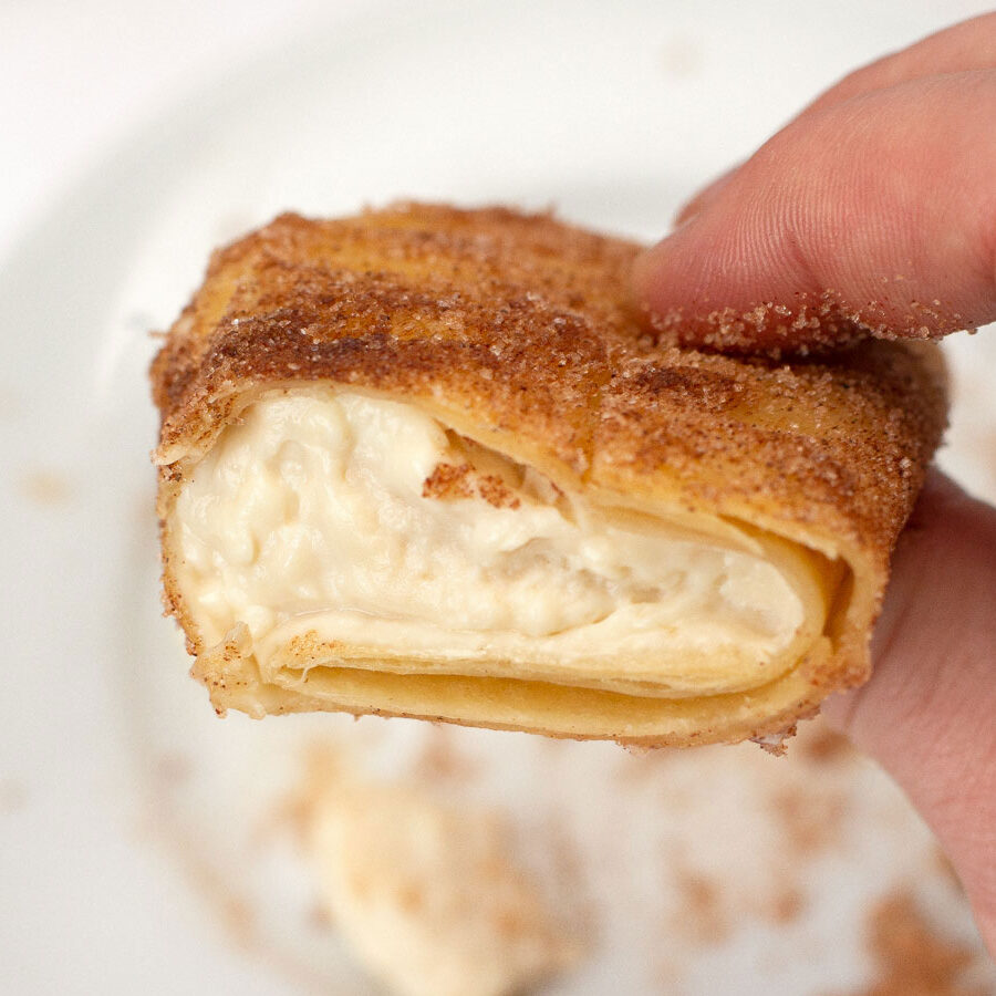 Cheesecake Burrito (Easy Dorm Food!) - Dorm Room Cook